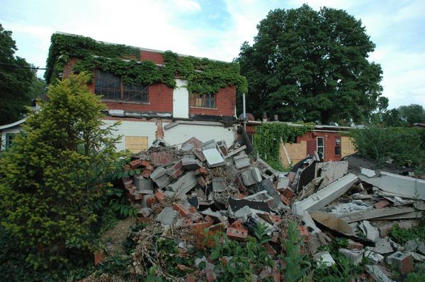 LOCKPORT 'VICTIM' GOES AFTER JUDGE