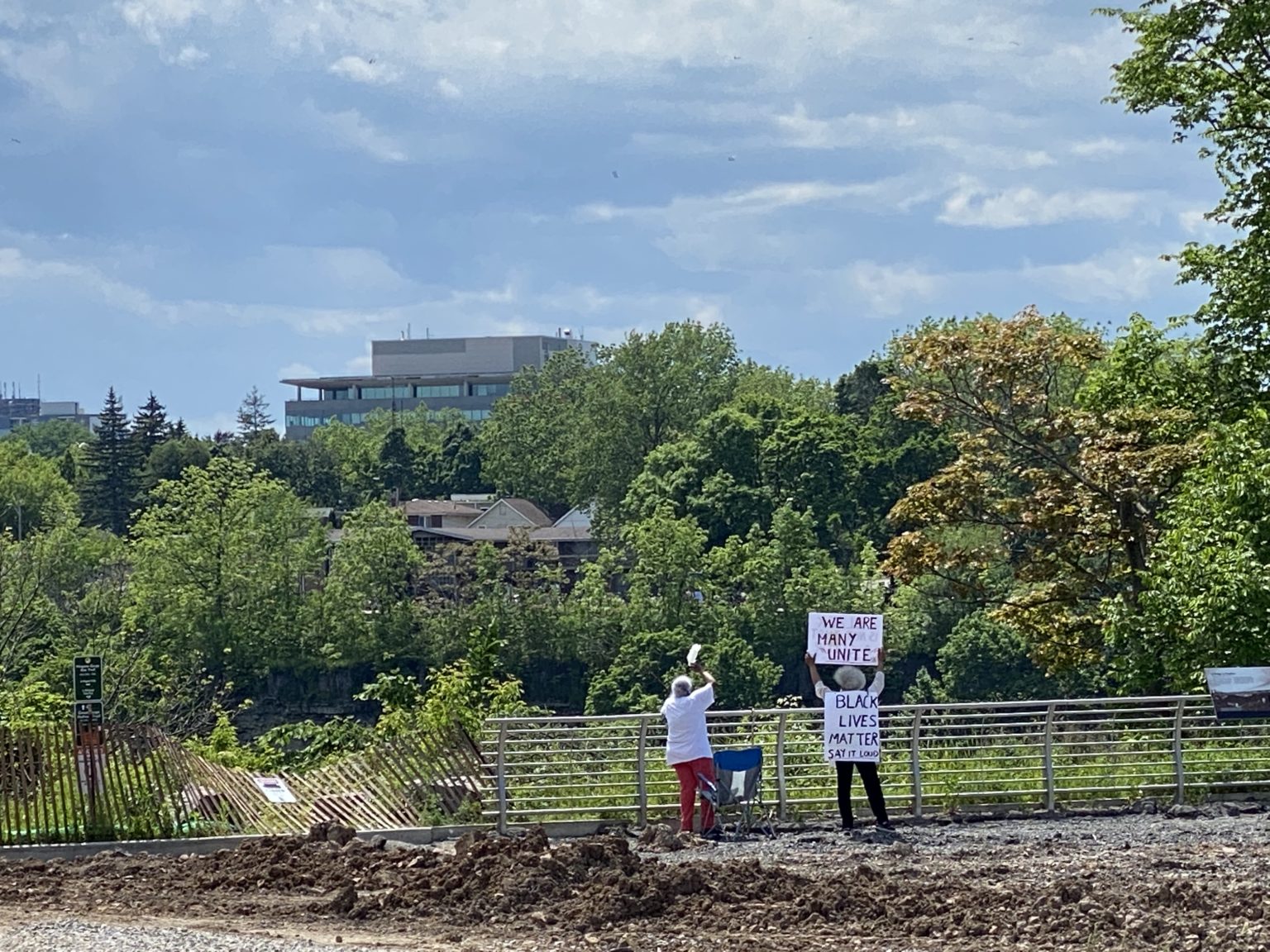 PHOTO GALLERY: Dual-Border Demonstration to Protest Police Brutality in ...