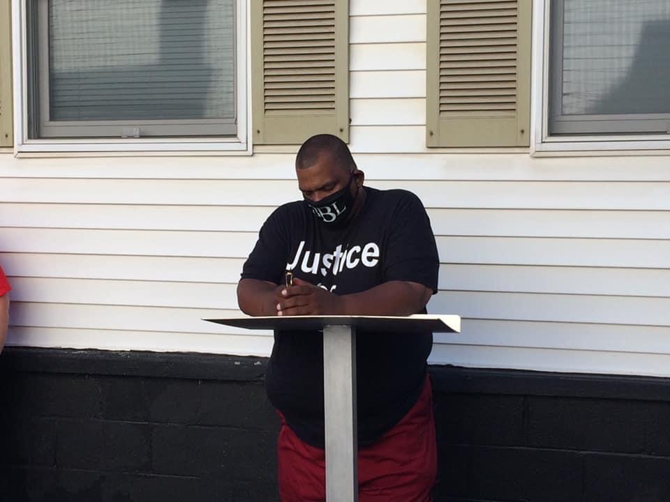 PHOTO GALLERY: Lockport Demonstration to Honor Troy Hodge on 1-Year ...