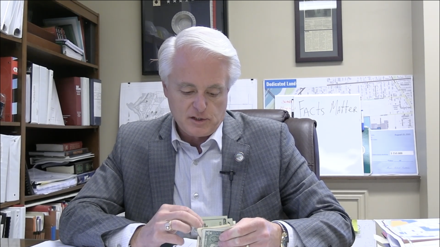 Mayor Restaino's Budget Smokescreen Causes Confusion - The Niagara Reporter