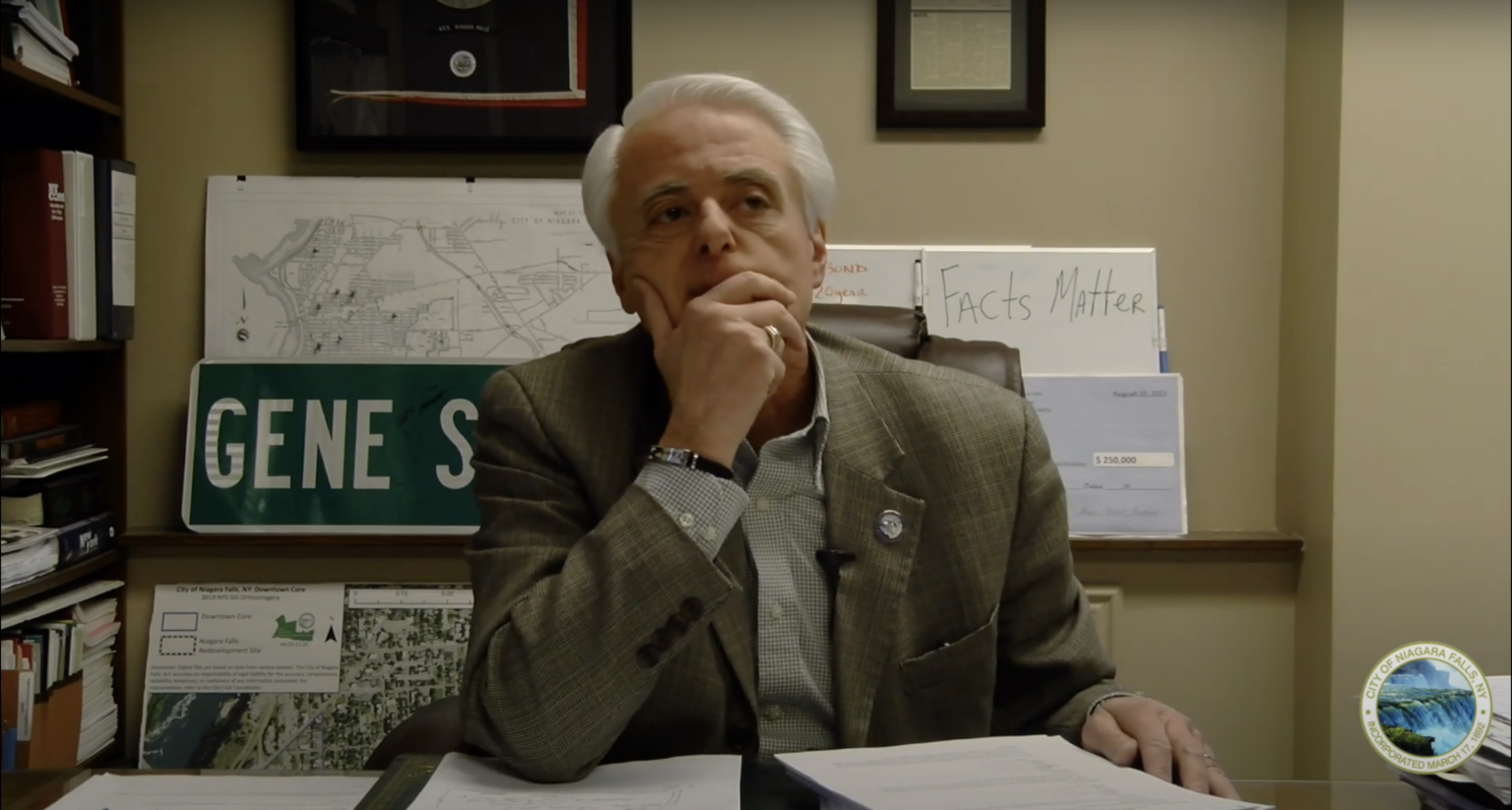 Mayor Restaino's Budget Smokescreen Causes Confusion - The Niagara Reporter
